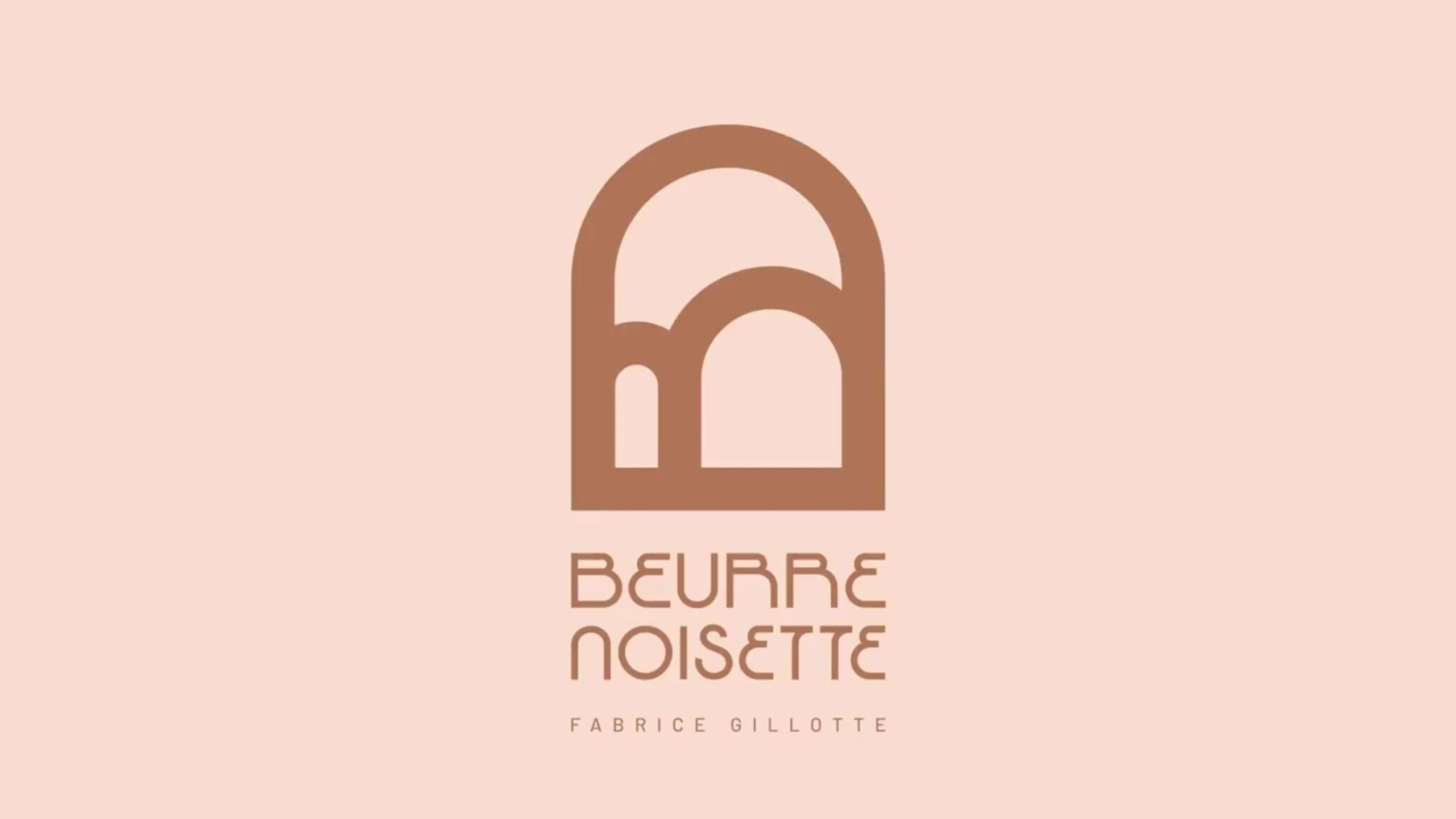"Beurre Noisette", Fabrice Gillotte ouvre une viennoiserie-pâtisserie